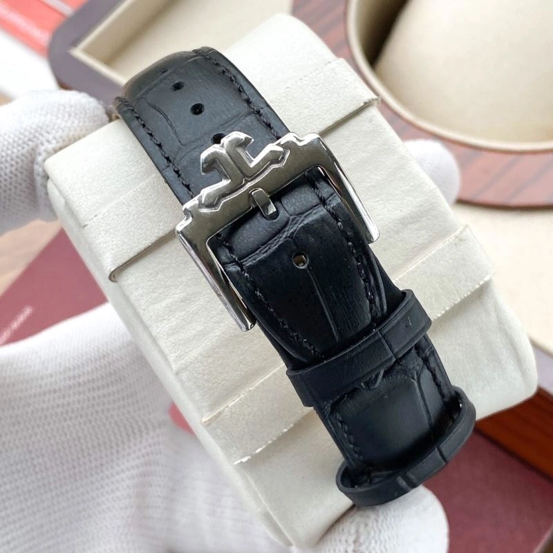 Indistinguishable JAEGER-LECOULTRE Watches