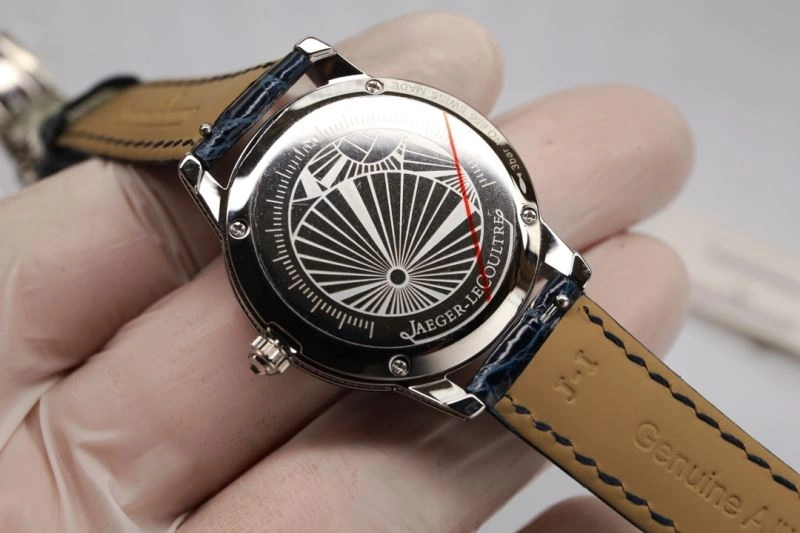 Indistinguishable JAEGER-LECOULTRE Watches