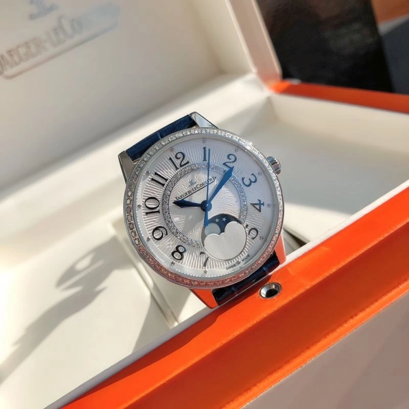 Indistinguishable JAEGER-LECOULTRE Watches