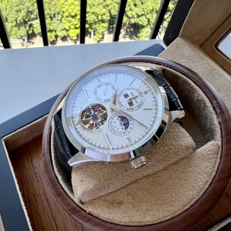 Perfect replica JAEGER-LECOULTRE Watches