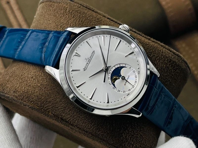 JAEGER-LECOULTRE Watches