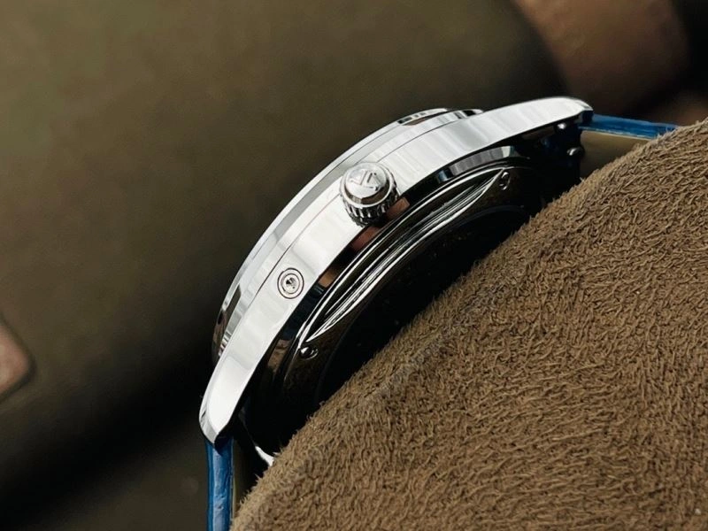 Reasonably priced JAEGER-LECOULTRE Watches