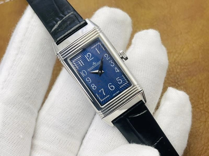 JAEGER-LECOULTRE Watches