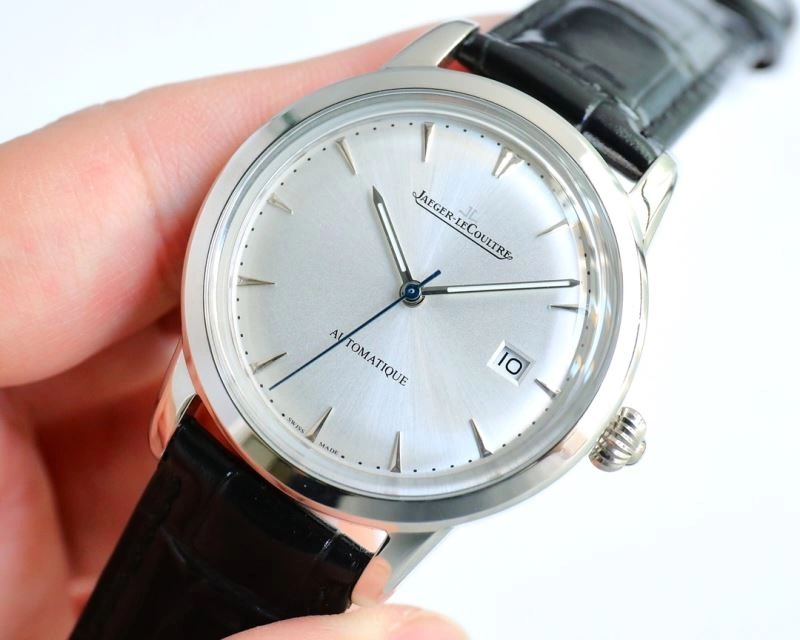 Indistinguishable JAEGER-LECOULTRE Watches