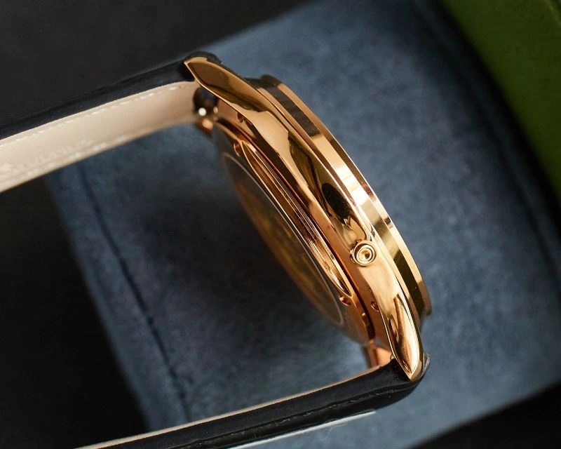Official JAEGER-LECOULTRE Watches