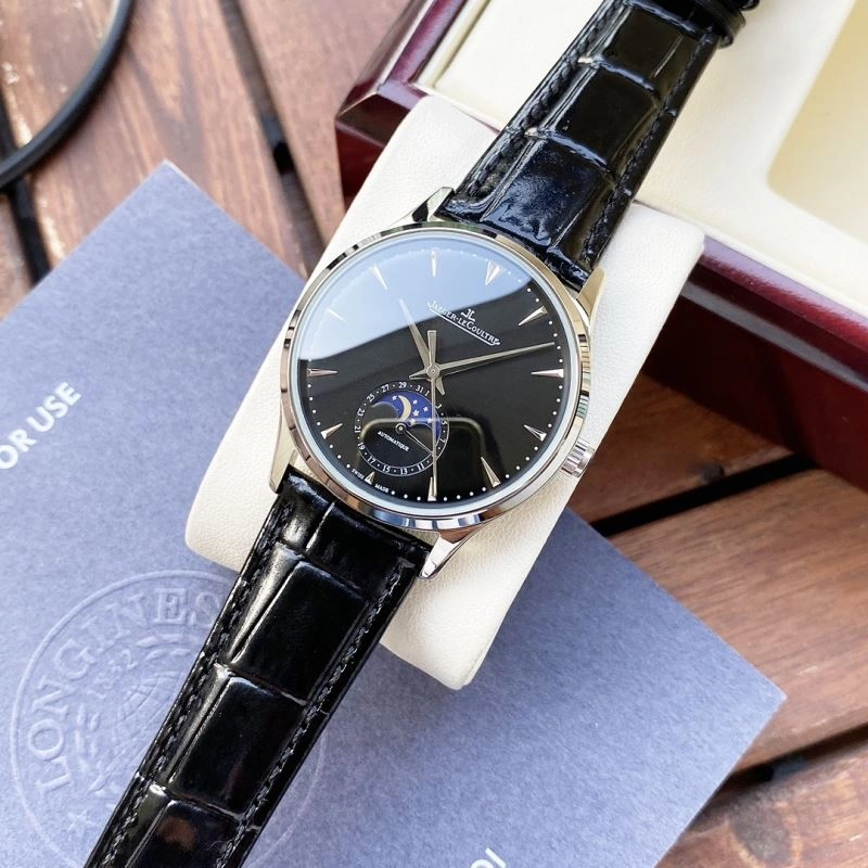 Indistinguishable JAEGER-LECOULTRE Watches