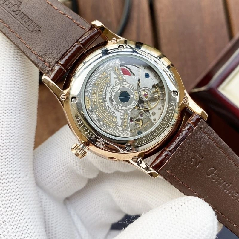 Indistinguishable JAEGER-LECOULTRE Watches