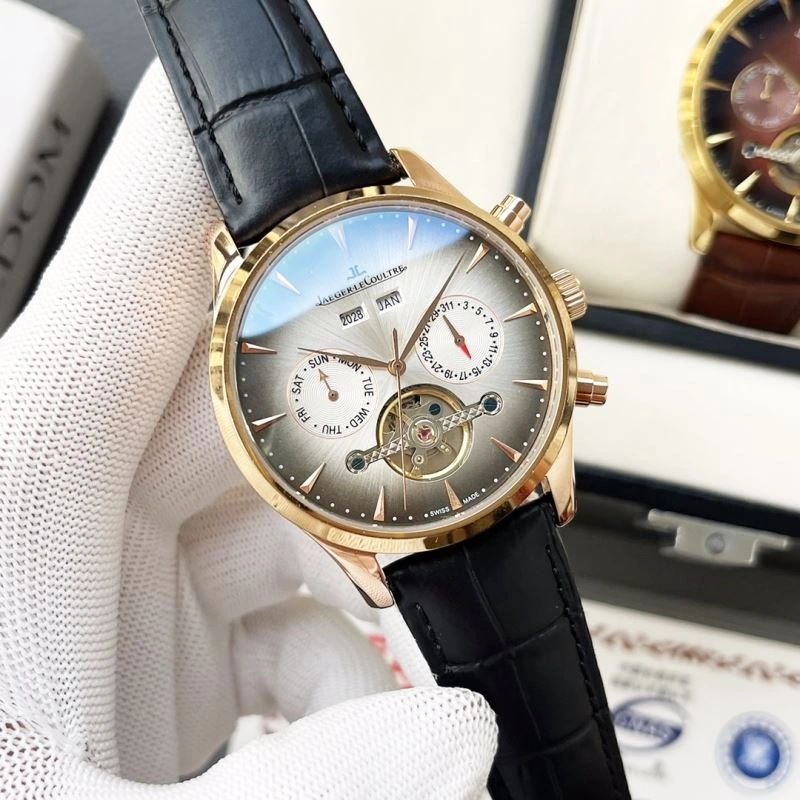 Indistinguishable JAEGER-LECOULTRE Watches