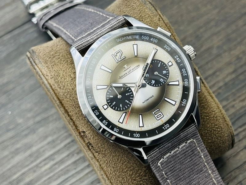 Indistinguishable JAEGER-LECOULTRE Watches