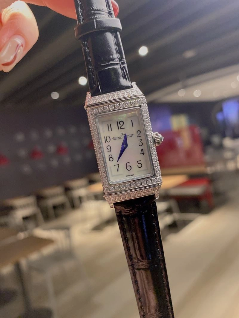 Bargain JAEGER-LECOULTRE Watches