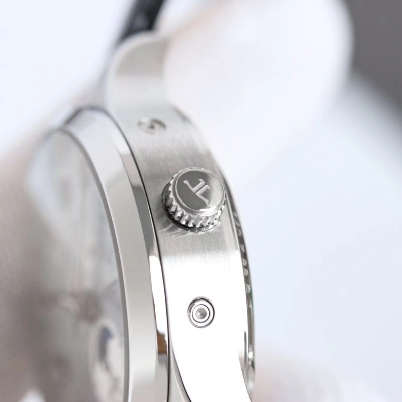 Brand-authenticated JAEGER-LECOULTRE Watches