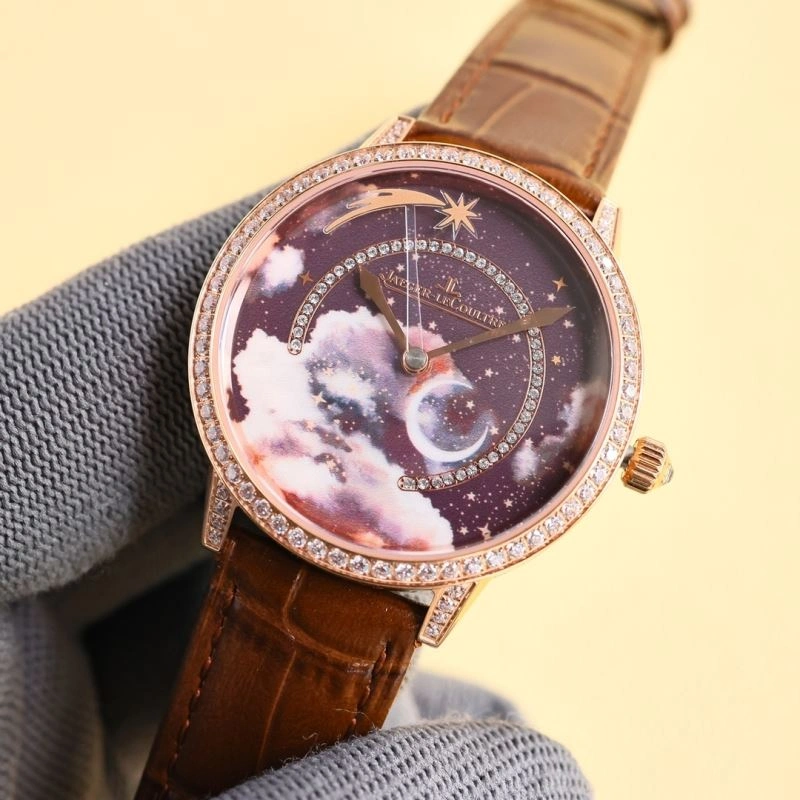 Indistinguishable JAEGER-LECOULTRE Watches