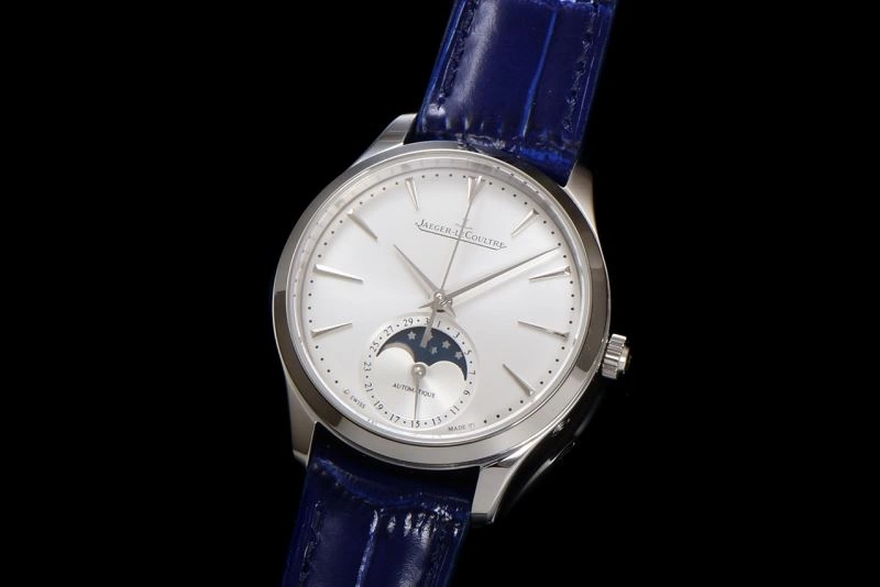 Indistinguishable JAEGER-LECOULTRE Watches