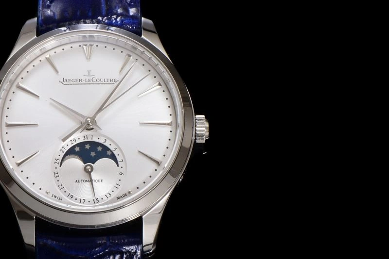 Indistinguishable JAEGER-LECOULTRE Watches