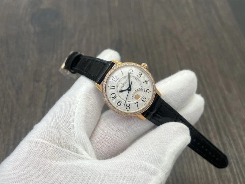 JAEGER-LECOULTRE Watches