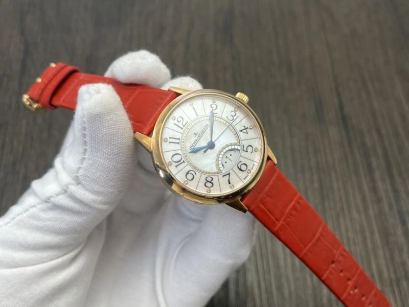 Reasonably priced JAEGER-LECOULTRE Watches