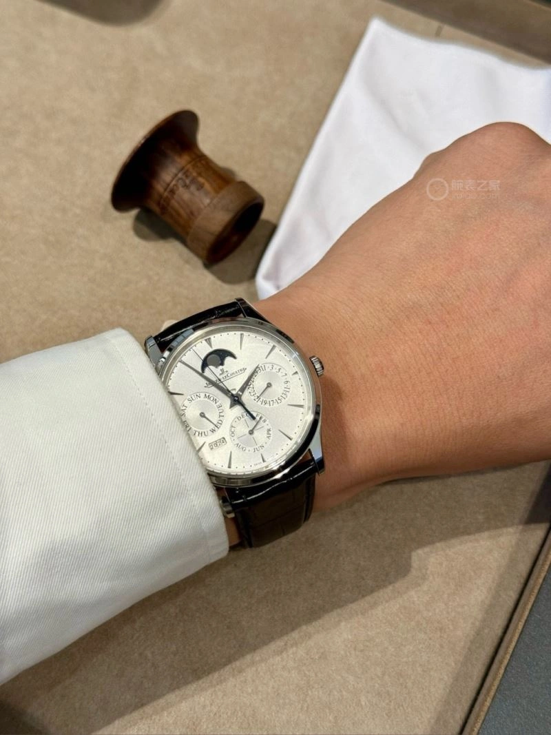 High fidelity JAEGER-LECOULTRE Watches