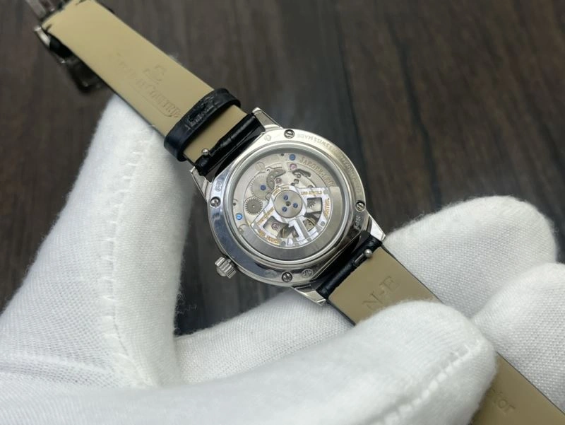 Official JAEGER-LECOULTRE Watches