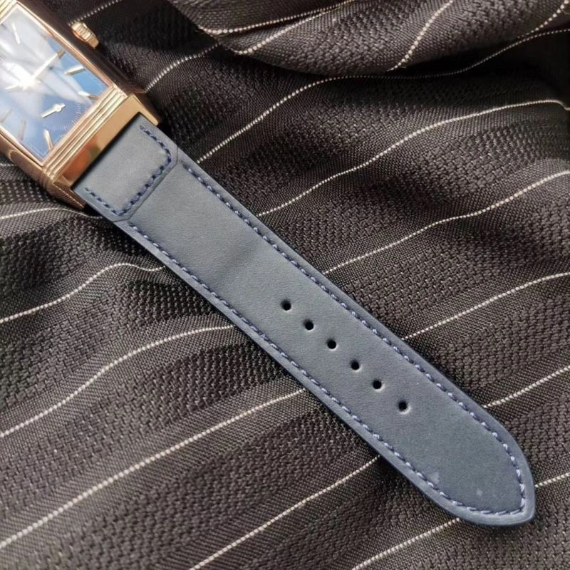 Indistinguishable JAEGER-LECOULTRE Watches