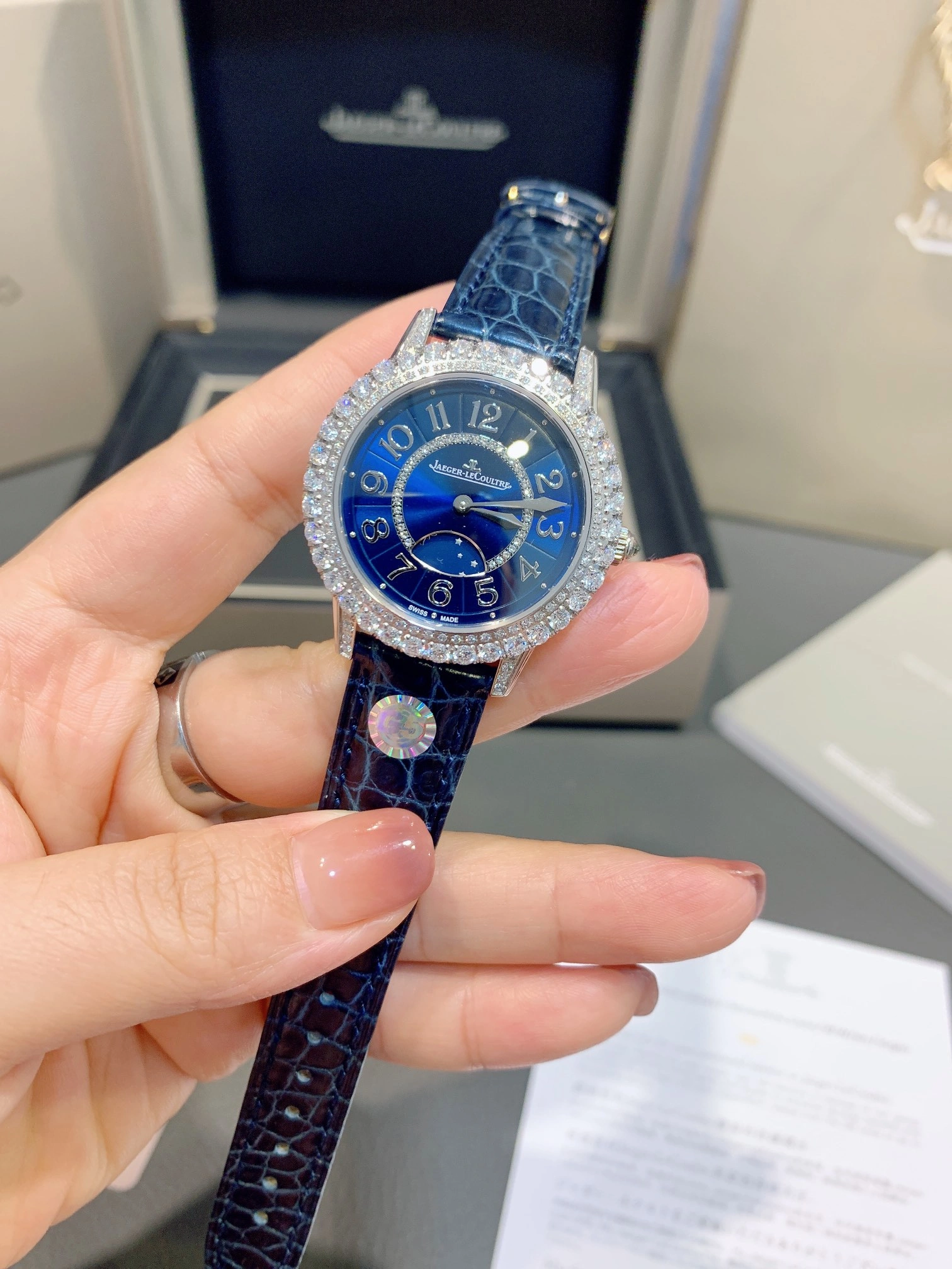Factory-made JAEGER-LECOULTRE Watches