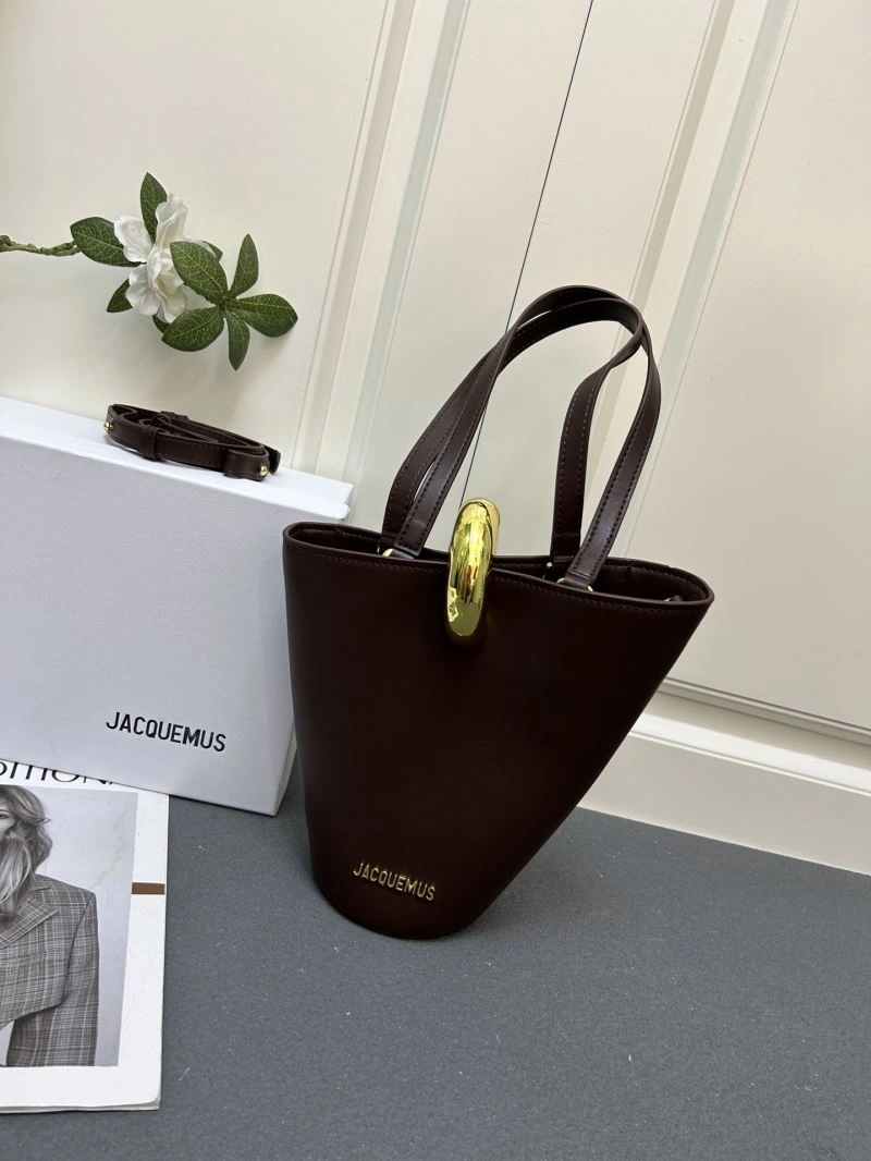 Inexpensive Jacquemus Bucket Bags