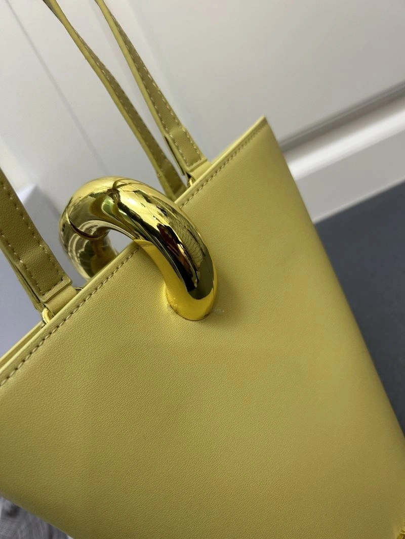 Budget-friendly Jacquemus Bucket Bags