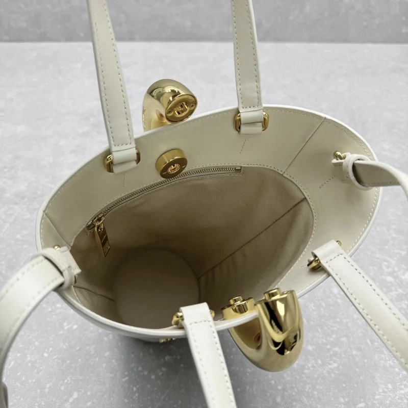 Indistinguishable Jacquemus Bucket Bags
