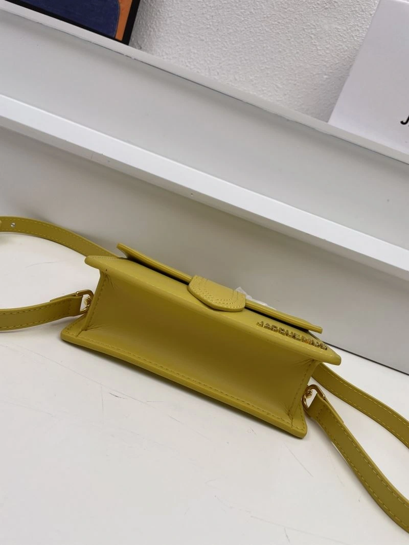 Bargain Jacquemus Satchel Bags