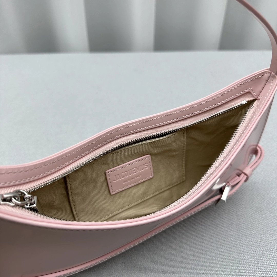 Original Jacquemus Satchel Bags