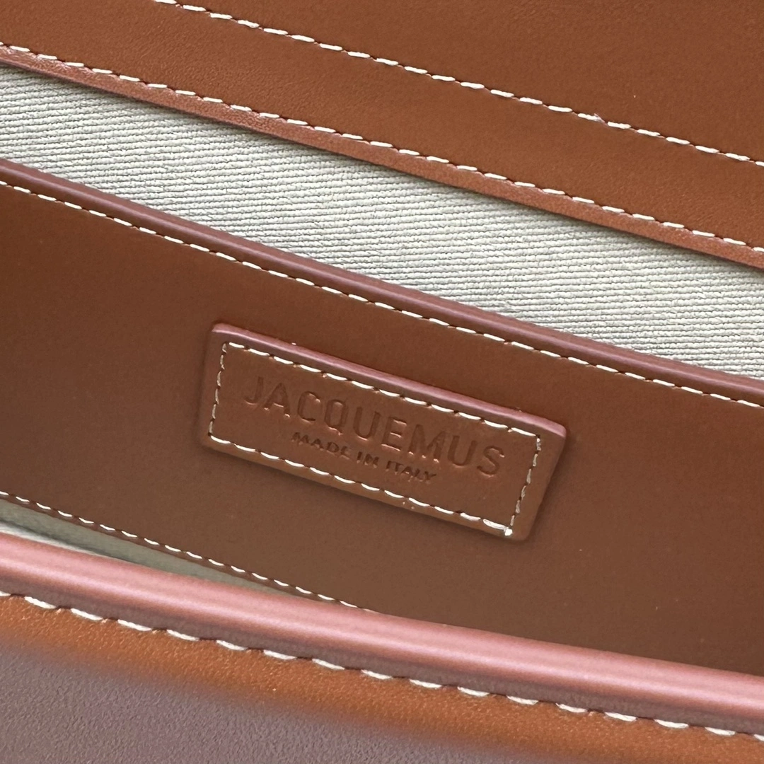 Reasonably priced Jacquemus Satchel Bags