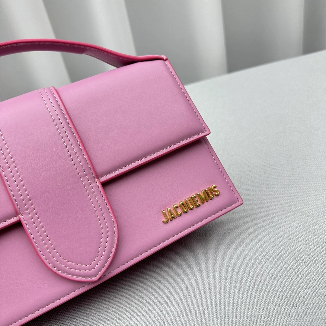 Value-priced Jacquemus Satchel Bags
