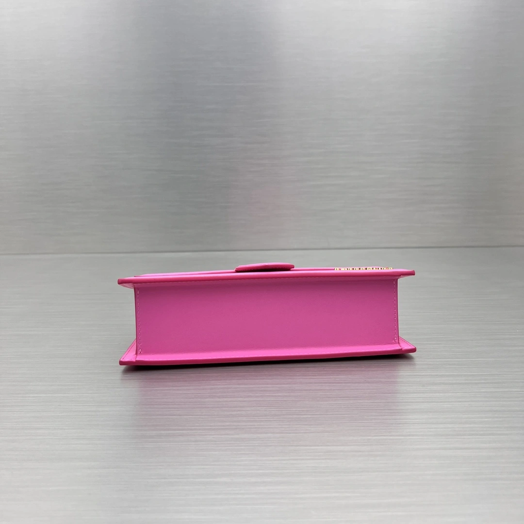 Value-priced Jacquemus Satchel Bags