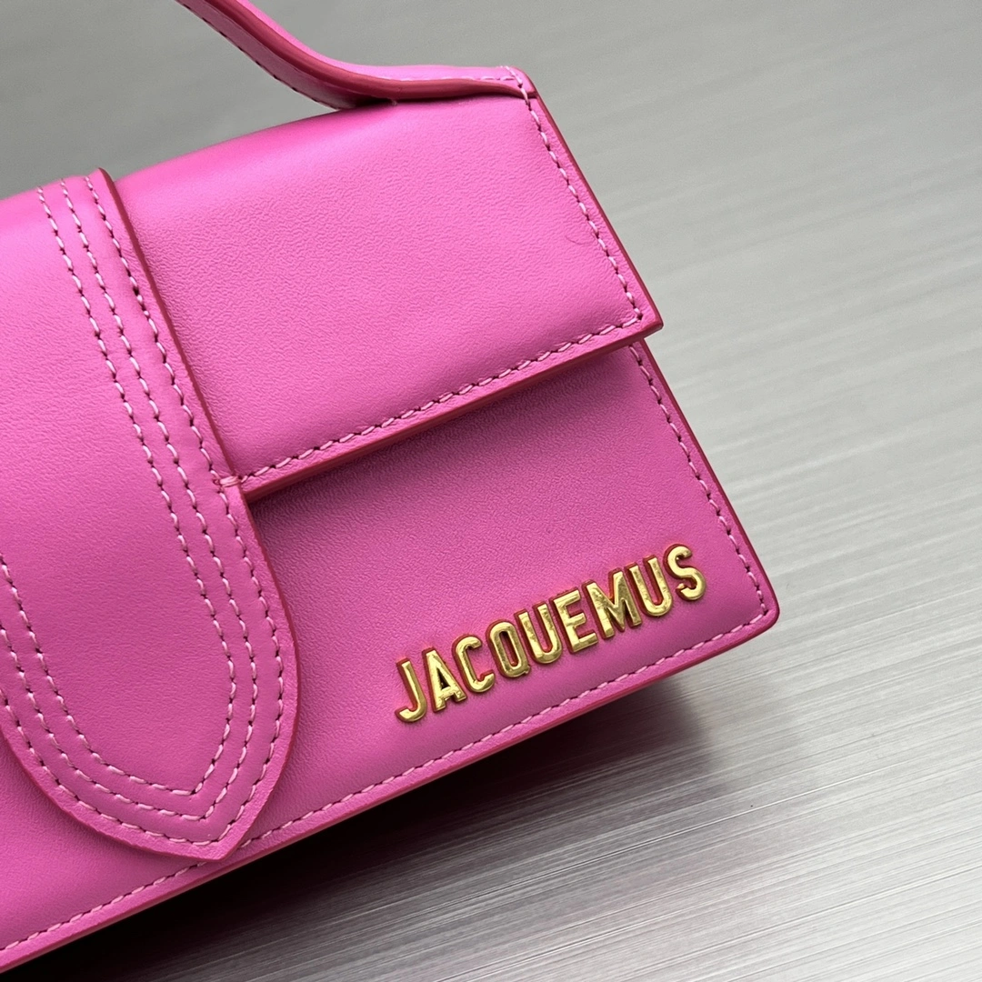 Bargain Jacquemus Satchel Bags