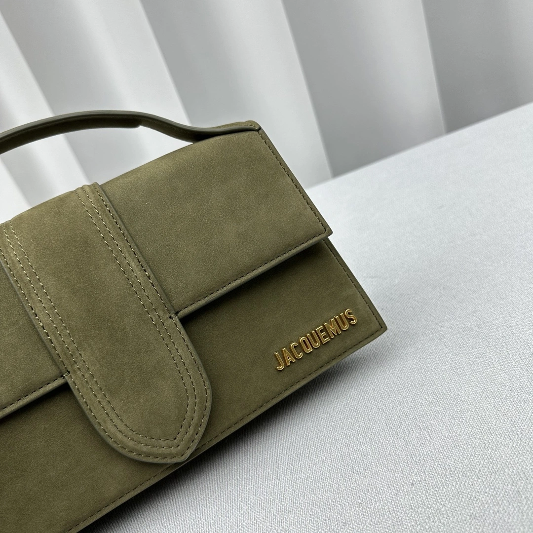 Inexpensive Jacquemus Satchel Bags