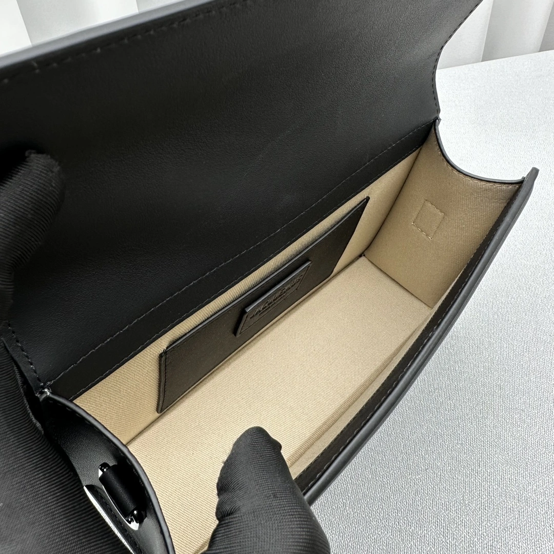 Cut-rate Jacquemus Satchel Bags
