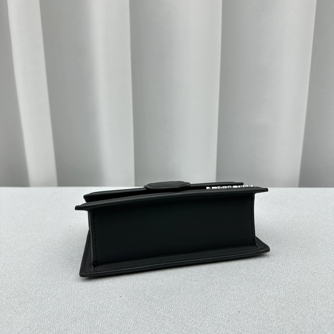 Cut-rate Jacquemus Satchel Bags