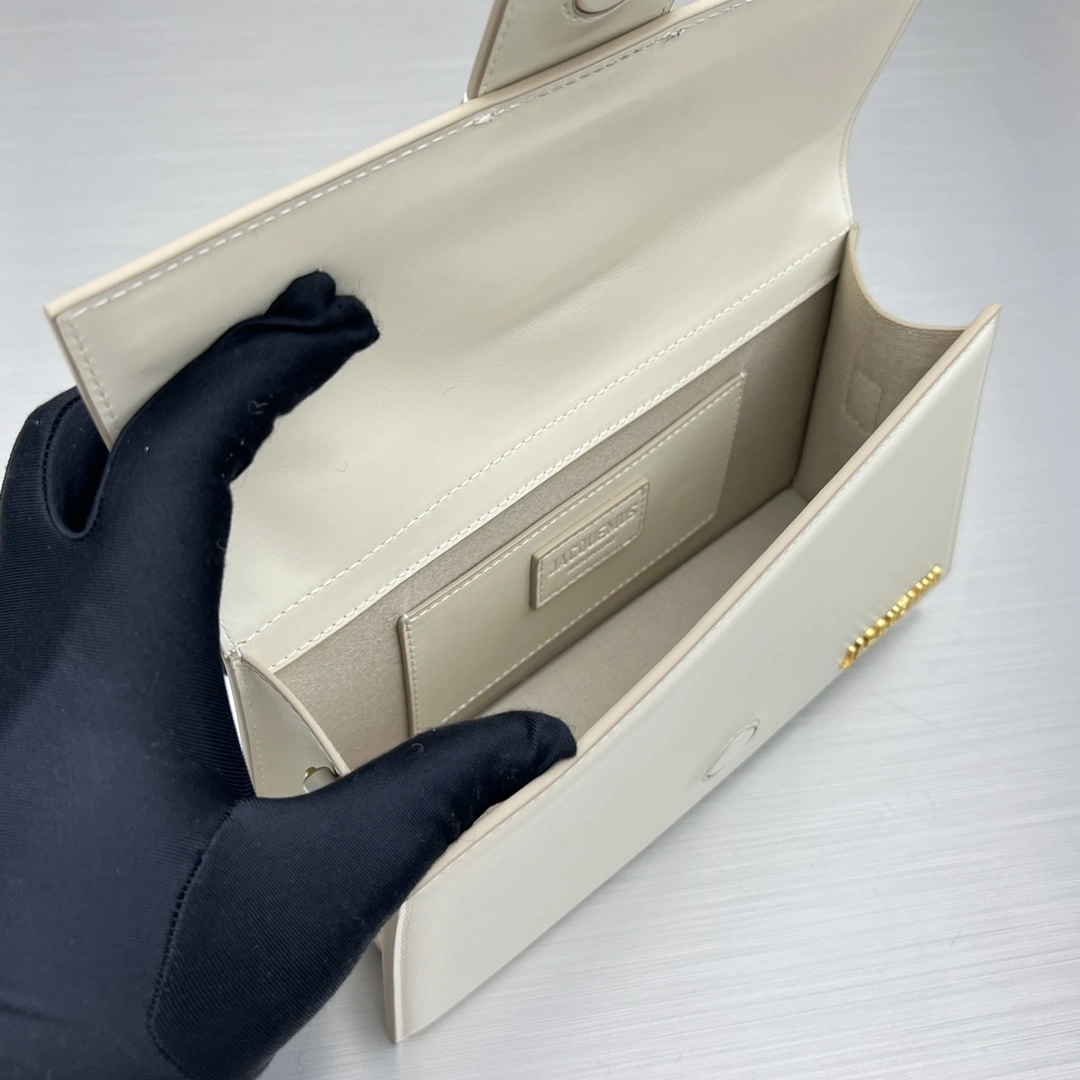 High accuracy Jacquemus Satchel Bags