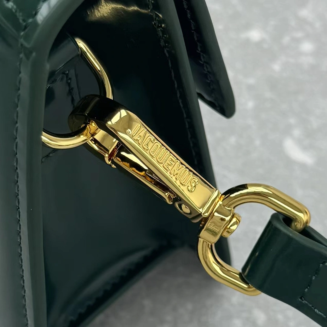 Brand-authenticated Jacquemus Satchel Bags
