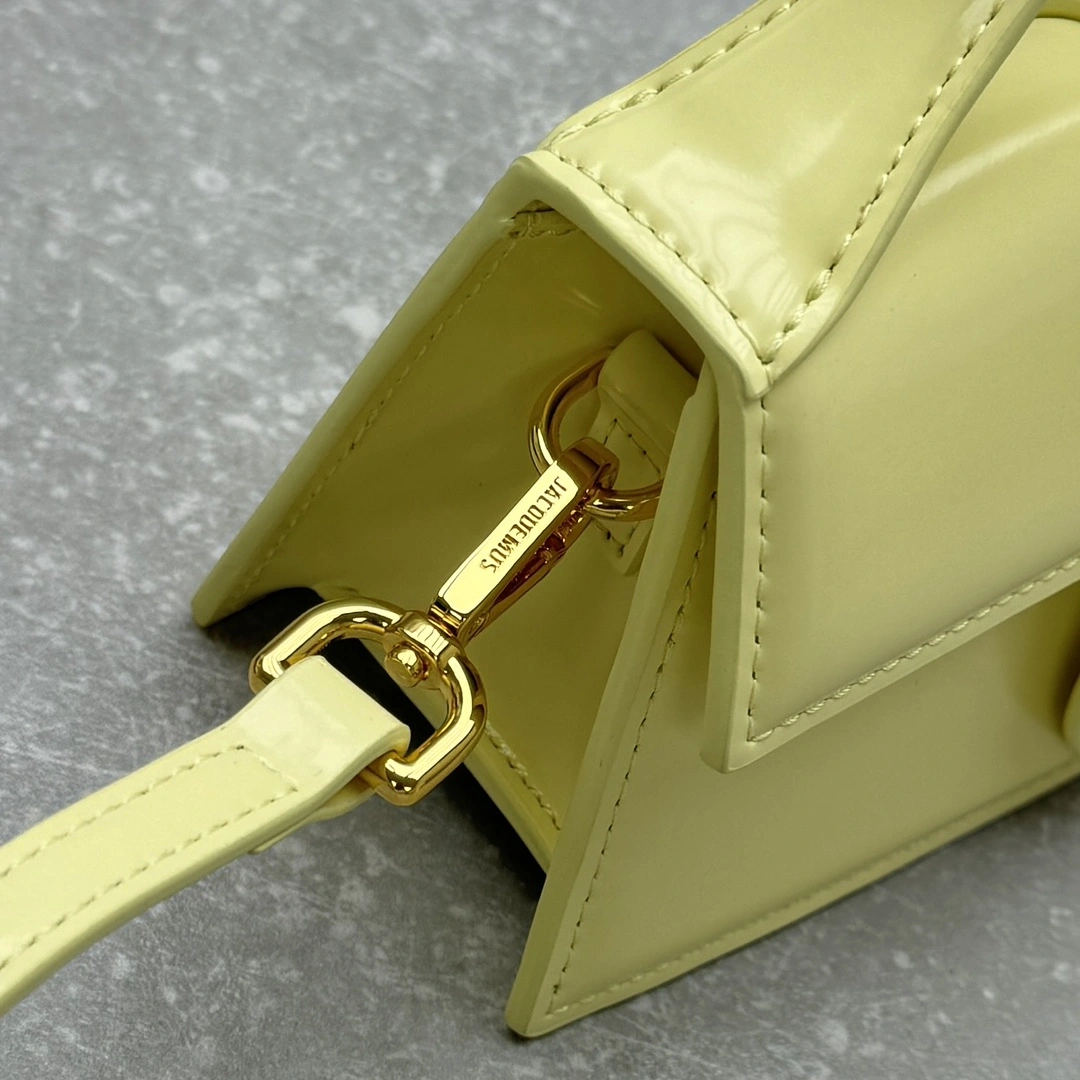 Real Jacquemus Satchel Bags