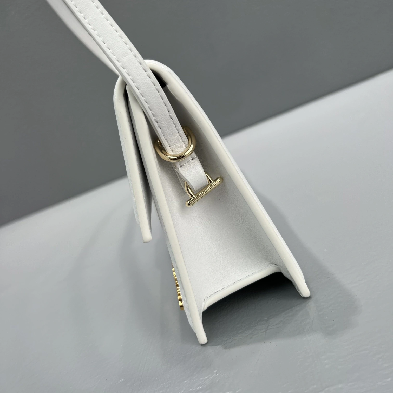 Genuine Jacquemus Satchel Bags