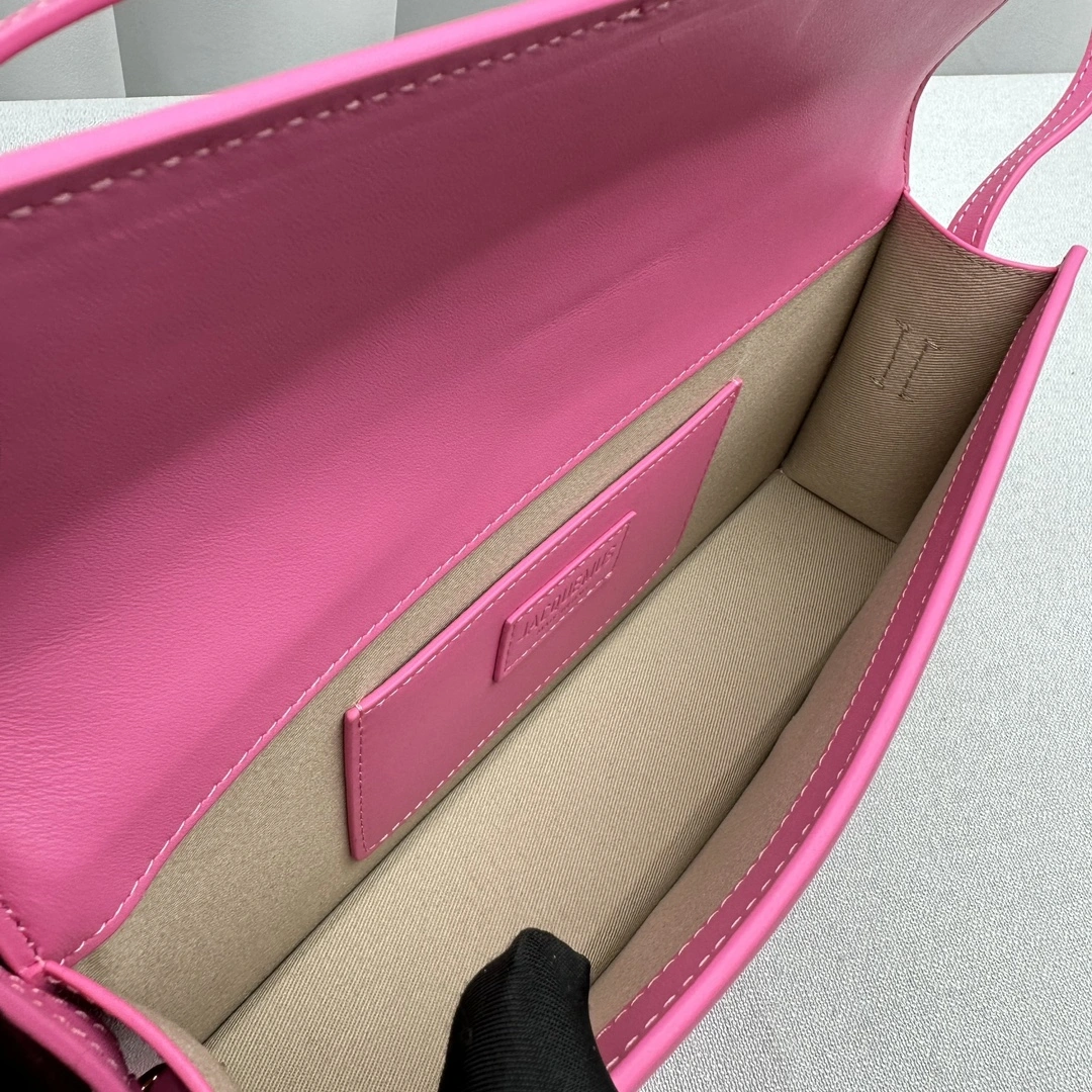 Affordable Jacquemus Satchel Bags
