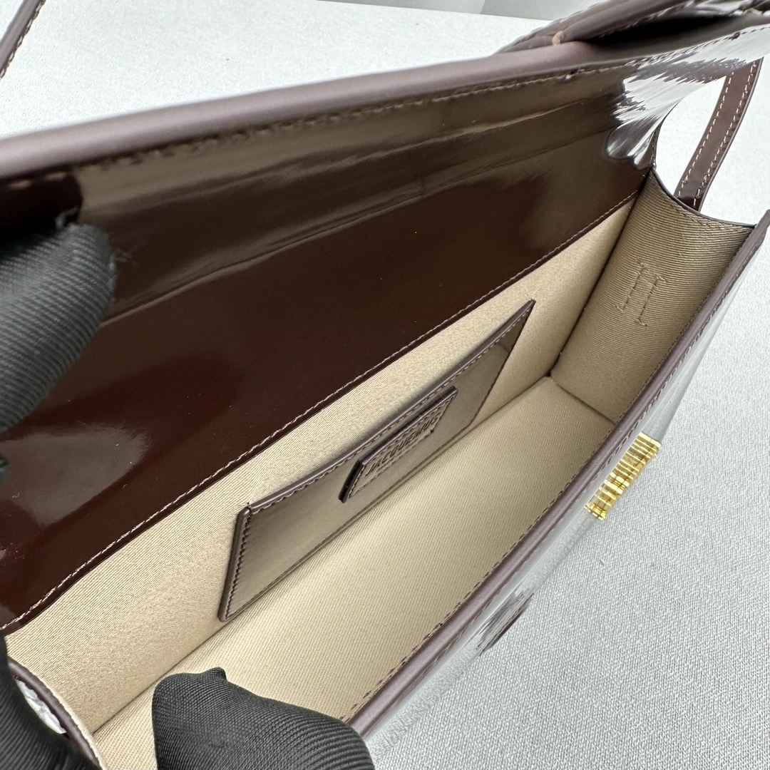 Legit Jacquemus Satchel Bags