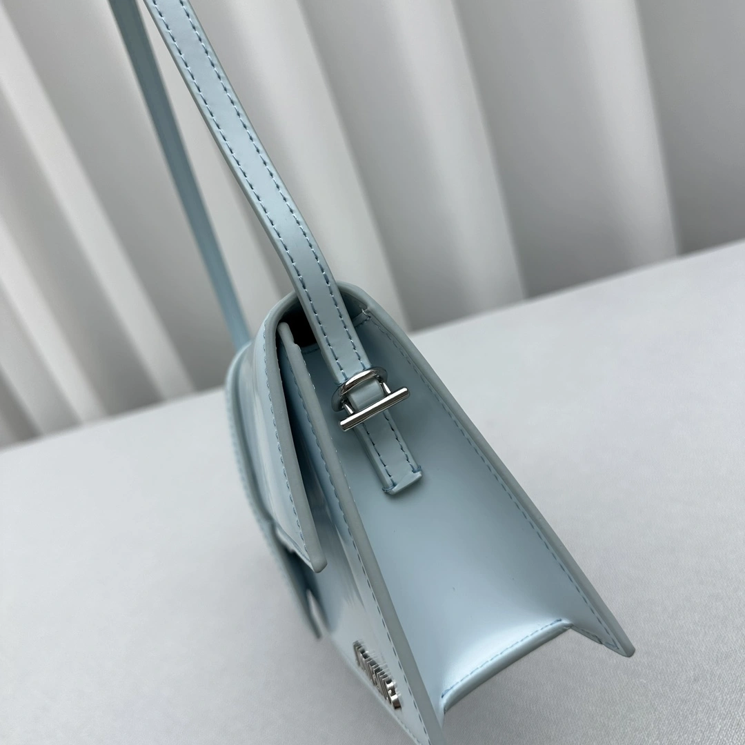 Authentic Jacquemus Satchel Bags
