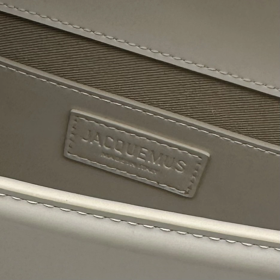 Real Jacquemus Satchel Bags