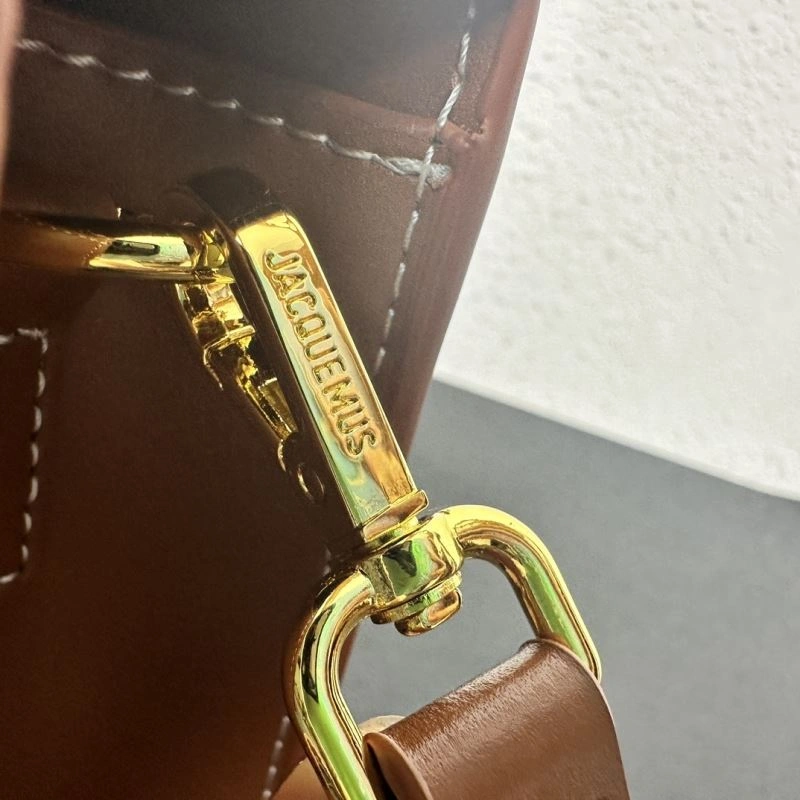 Reasonably priced Jacquemus Satchel Bags