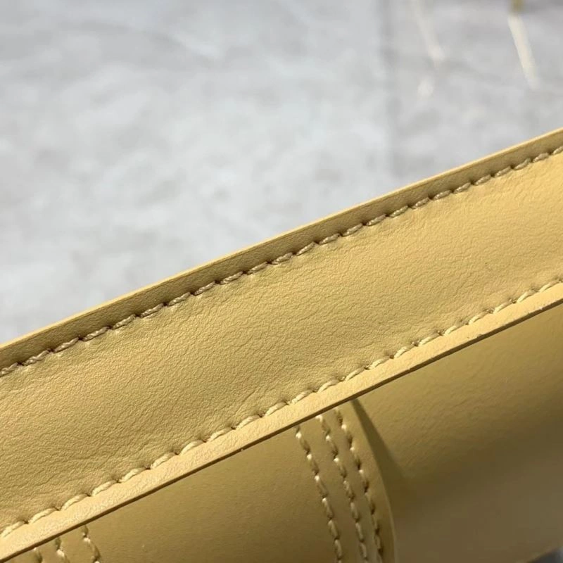 Brand-authenticated Jacquemus Satchel Bags