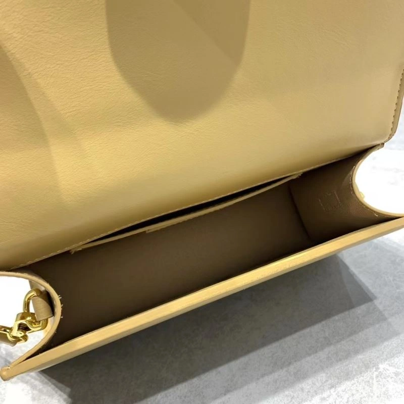 Brand-authenticated Jacquemus Satchel Bags