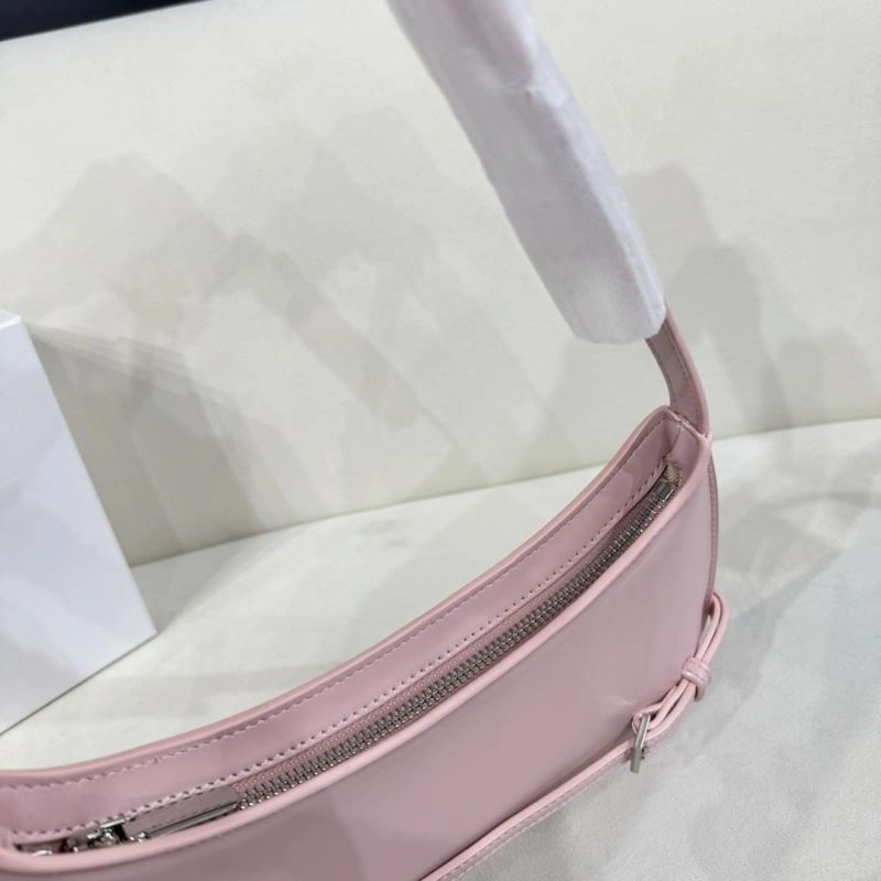 Accurate model Jacquemus Satchel Bags