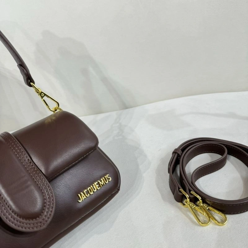 Inexpensive Jacquemus Satchel Bags