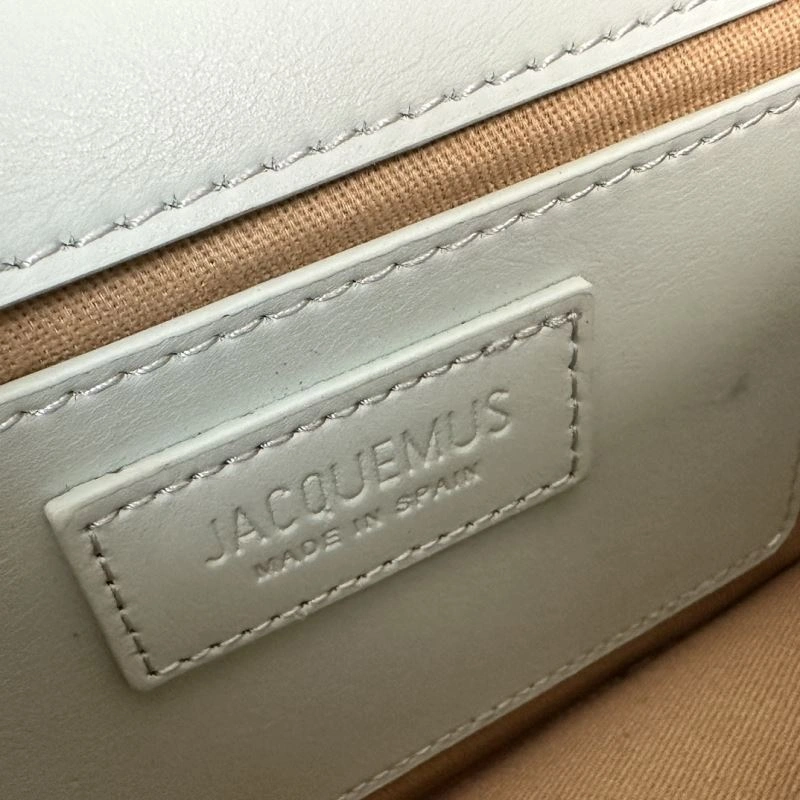 Inexpensive Jacquemus Satchel Bags
